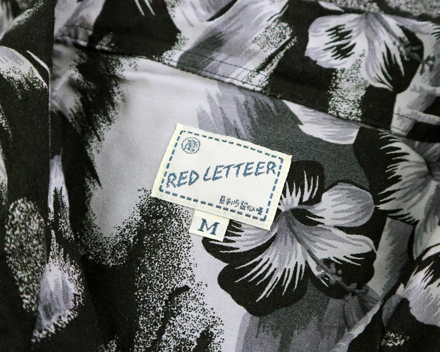 เสื้อฮาวาย RED LETTEER | Hawaii shirt เสื้อฮาวาย